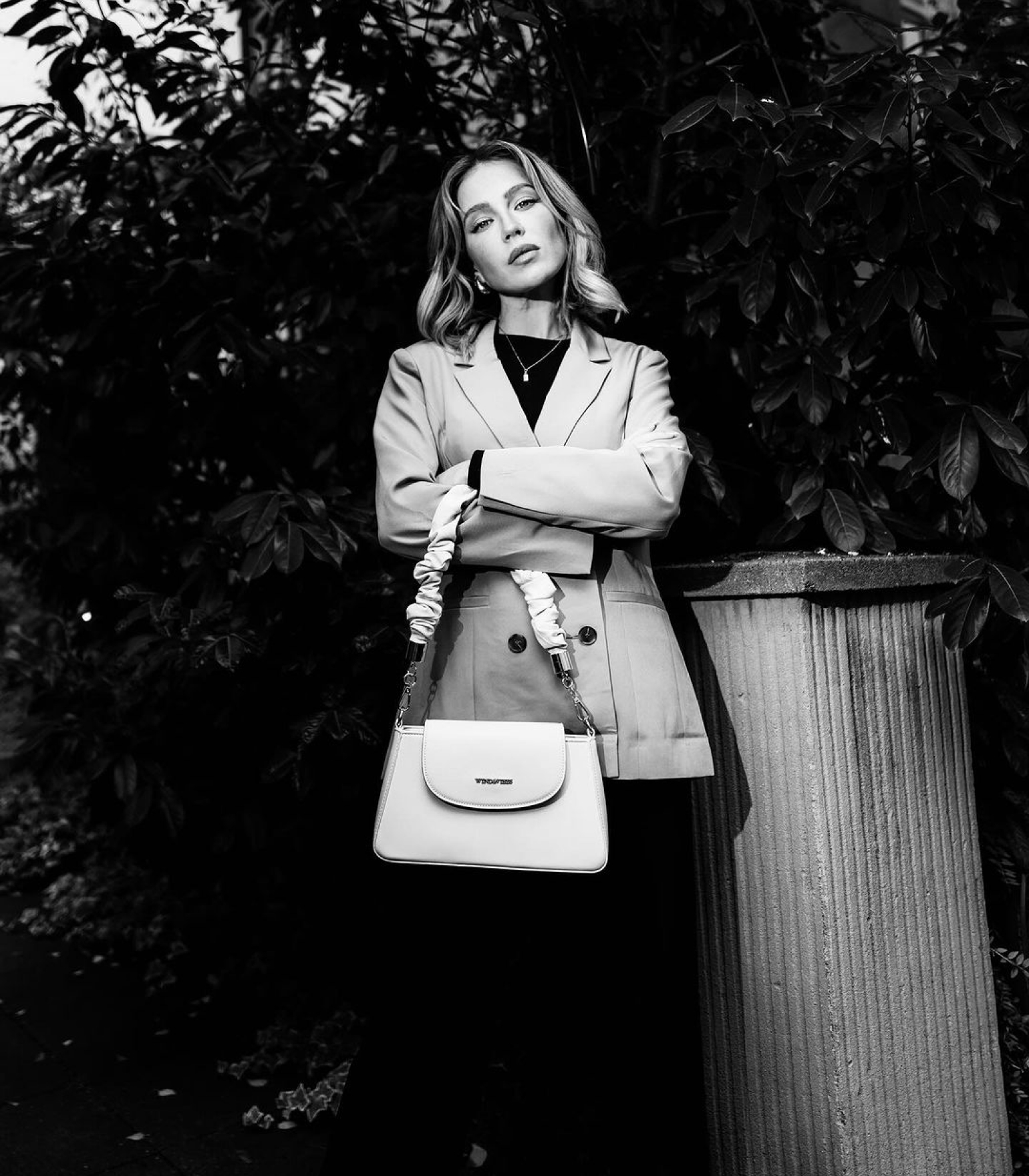 Wind & Vibes - Logo Design London & Edinburgh | Creato Graphic Design ...